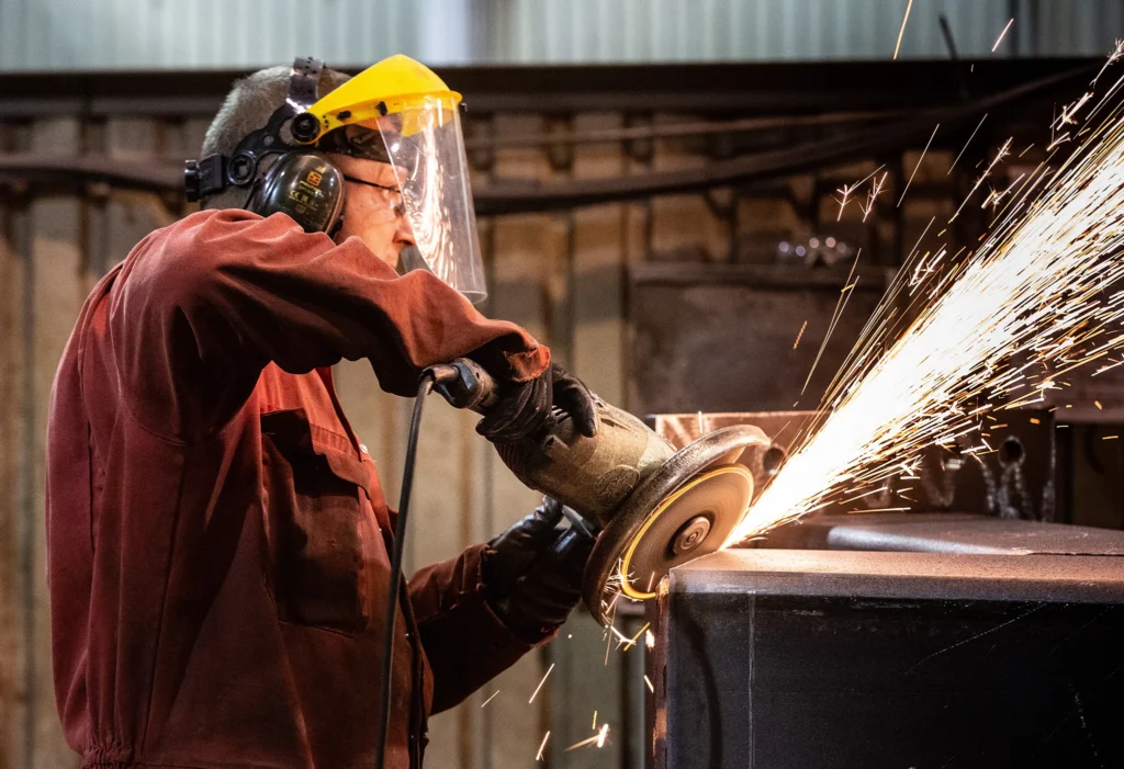 Semi-Skilled Operator / Labourer (Factory) - J & D Pierce Contracts Ltd